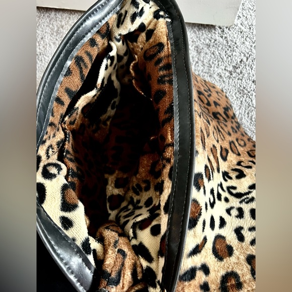 Bags | Vintage Trophy Queen Purse | Poshmark